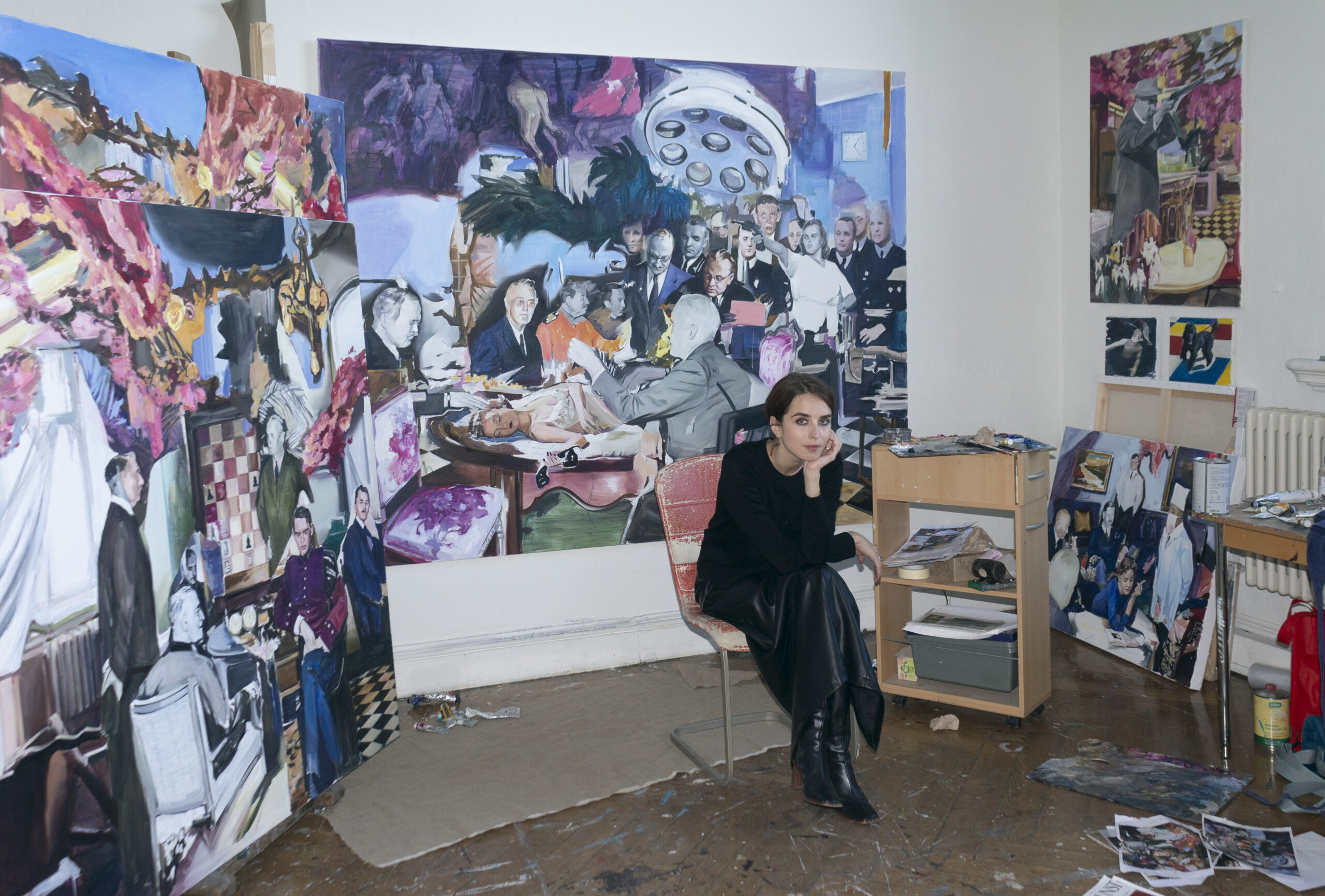 cv and contact > LIZA SIVAKOVA